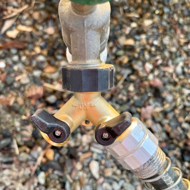 Two-way Brass Garden Hose Splitter – Mother Earth News Two-way Brass Garden Hose Splitter – Mother Earth News